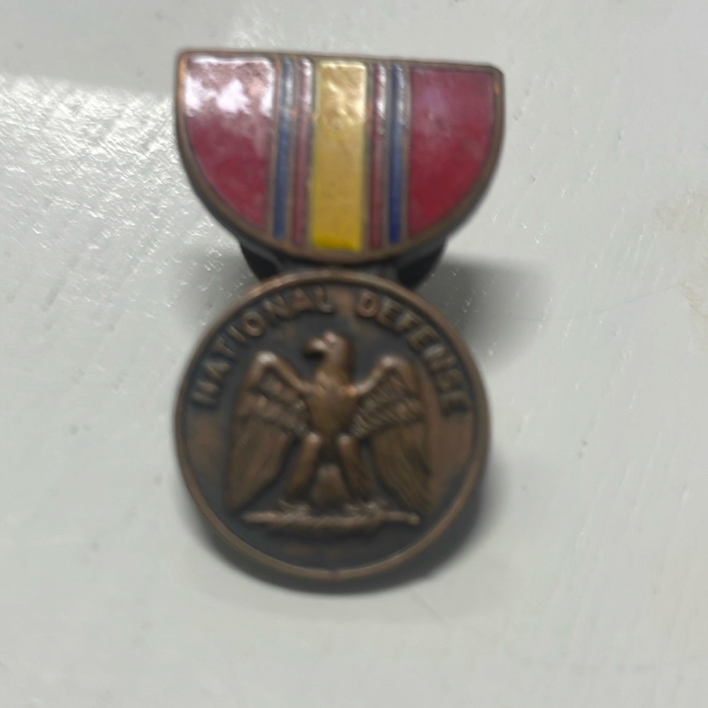 Vintage Miniature Mini Us Military Badge Lapel Pin - Gem